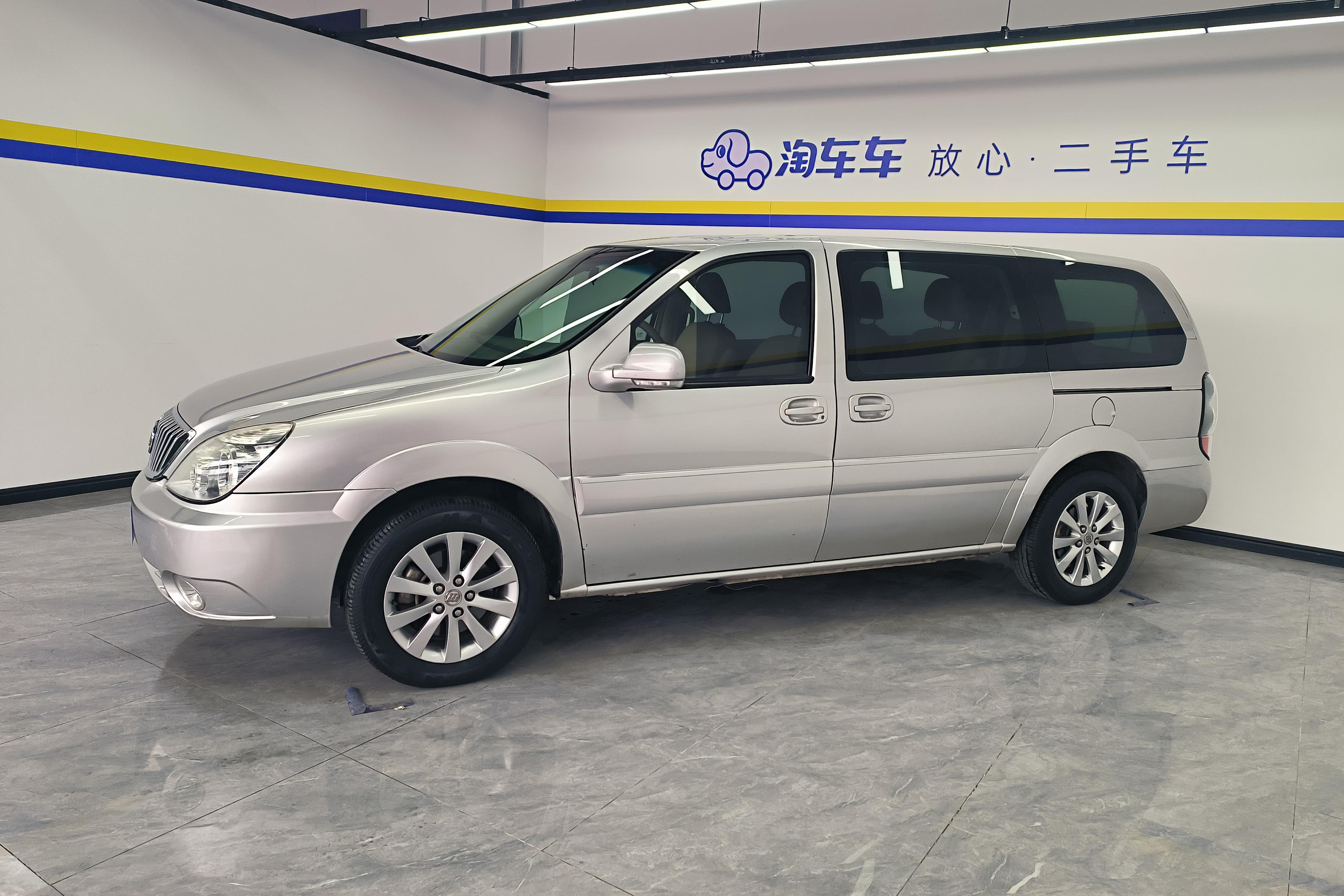 东莞二手别克GL8 2011款 2.4L 自动 7座 CT舒适型 (国Ⅳ) -第一车网